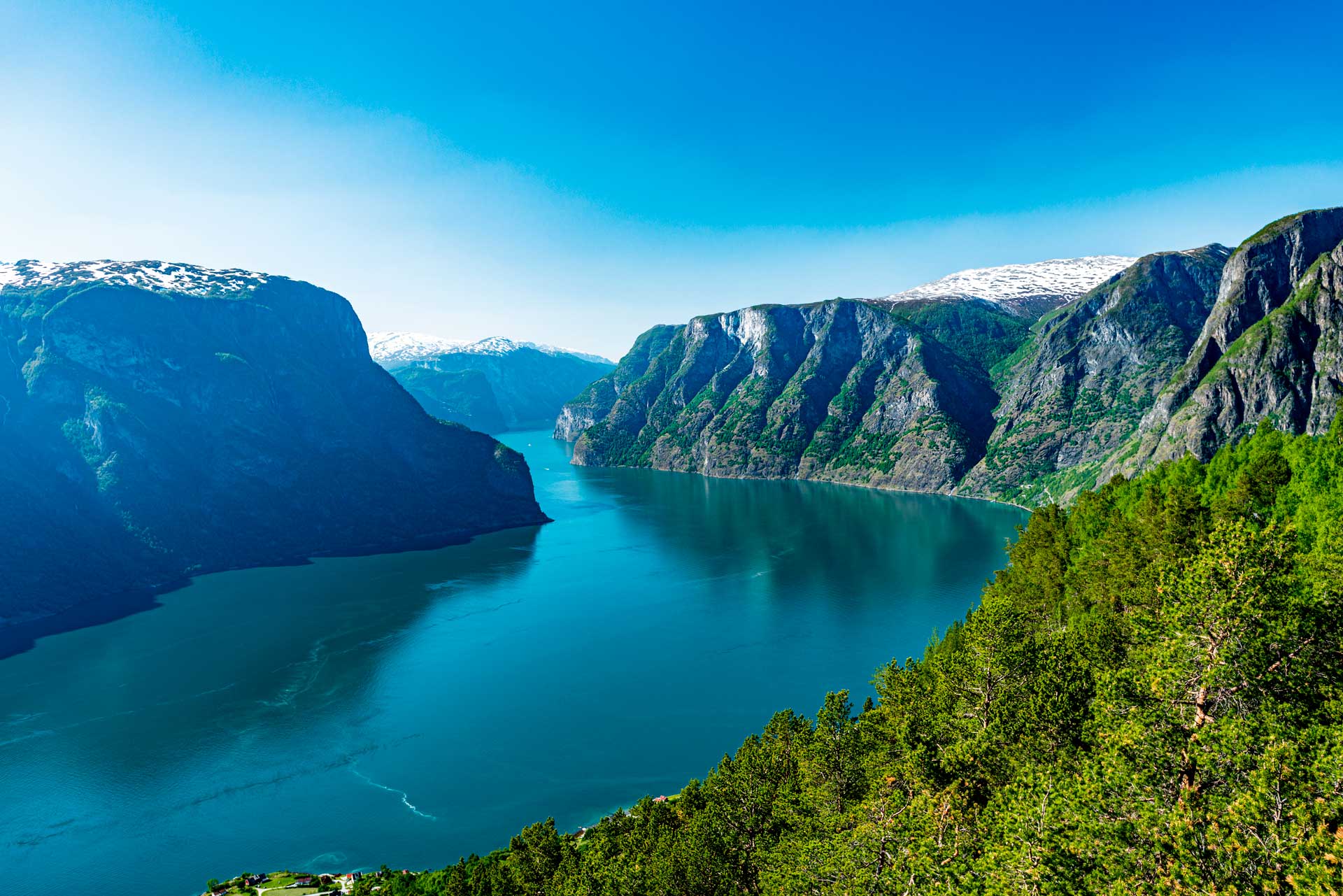 Sognefjord Cruise Bergen – Flåm – Norled